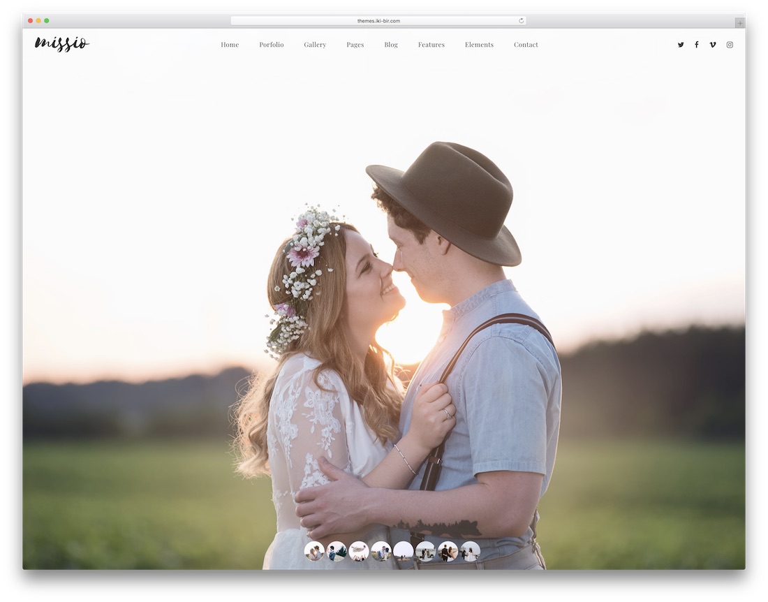 Top 30 Fullscreen Website Templates 2022 - Colorlib